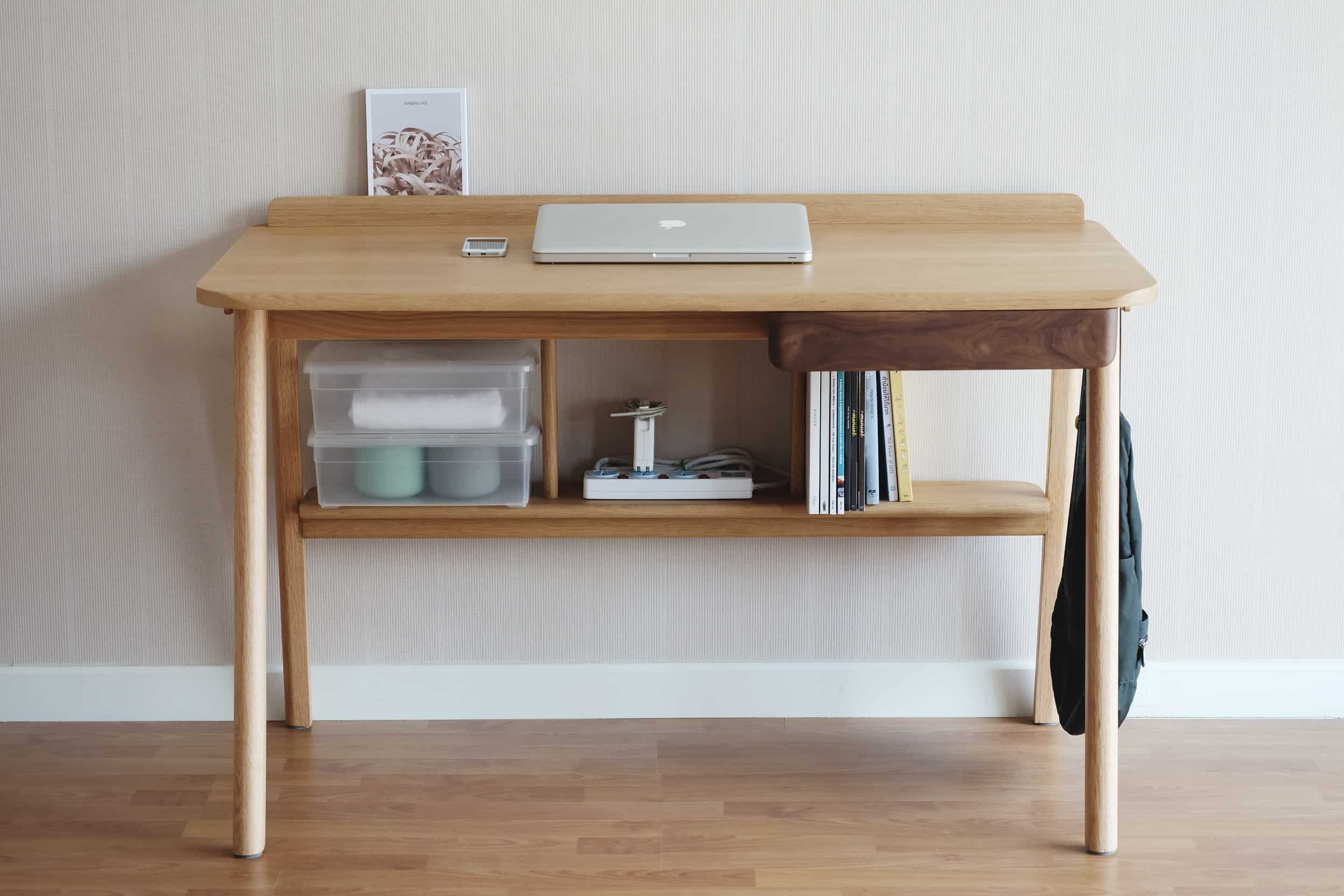 KITT Desk by Kittipoom Songsiri | Design Ideas