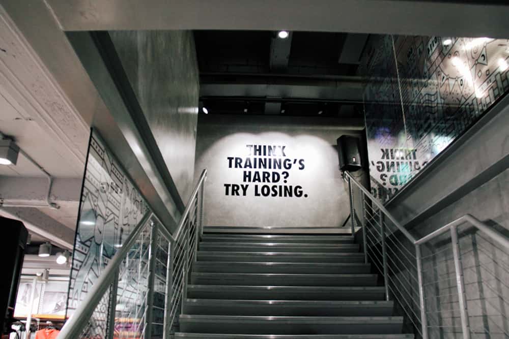 Nike Running Murals by Daniel Ting Chong | Design Ideas