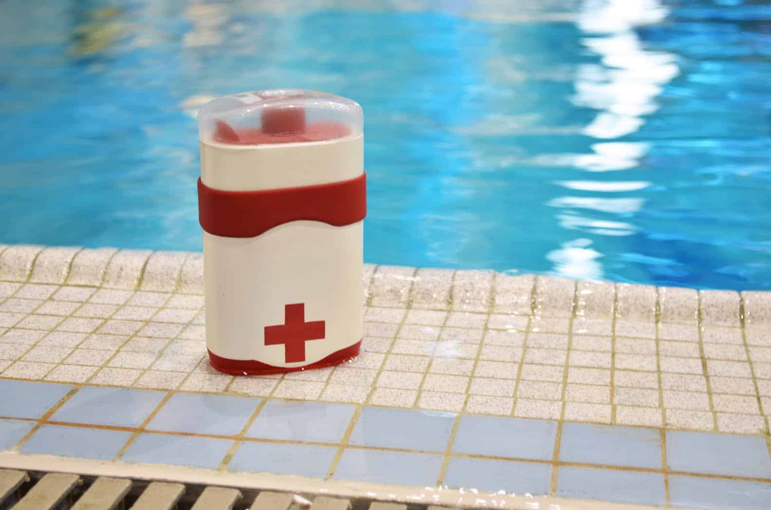 Lifeguard Waterbottle by Kristine Vodon | Design Ideas