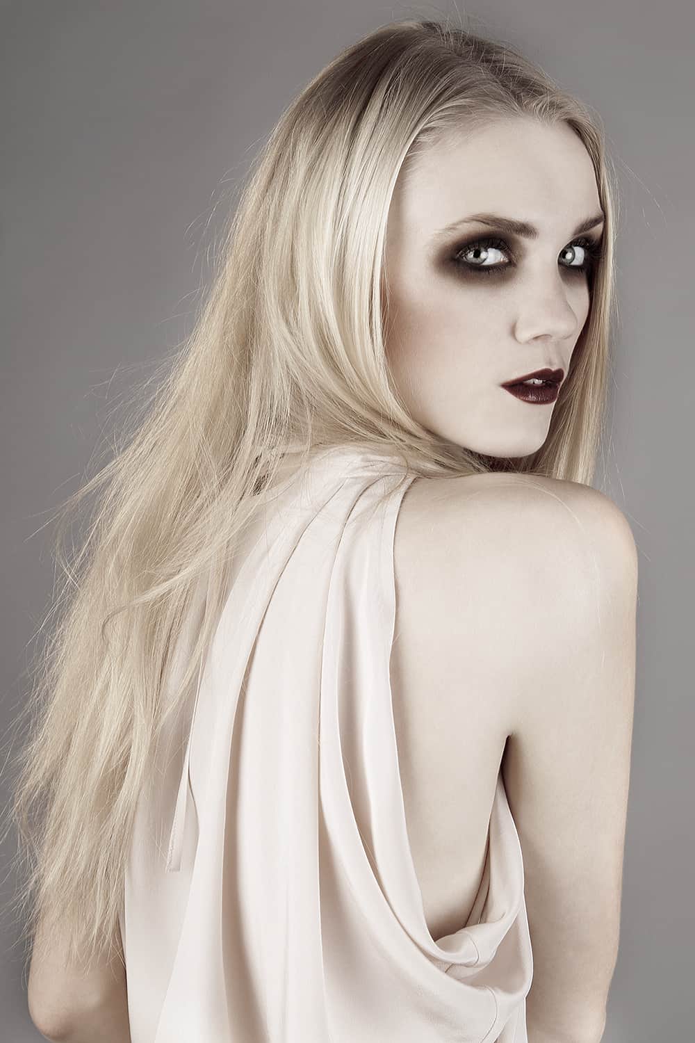 Mercy of Glance by Jaqueline Vanek | Design Ideas