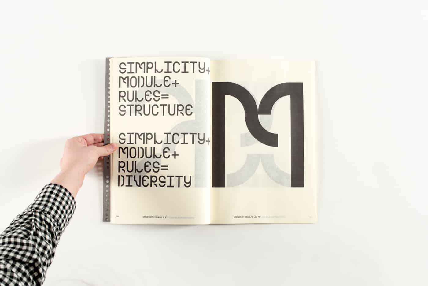 STRUCTURA — Modular Typeface | Design Ideas