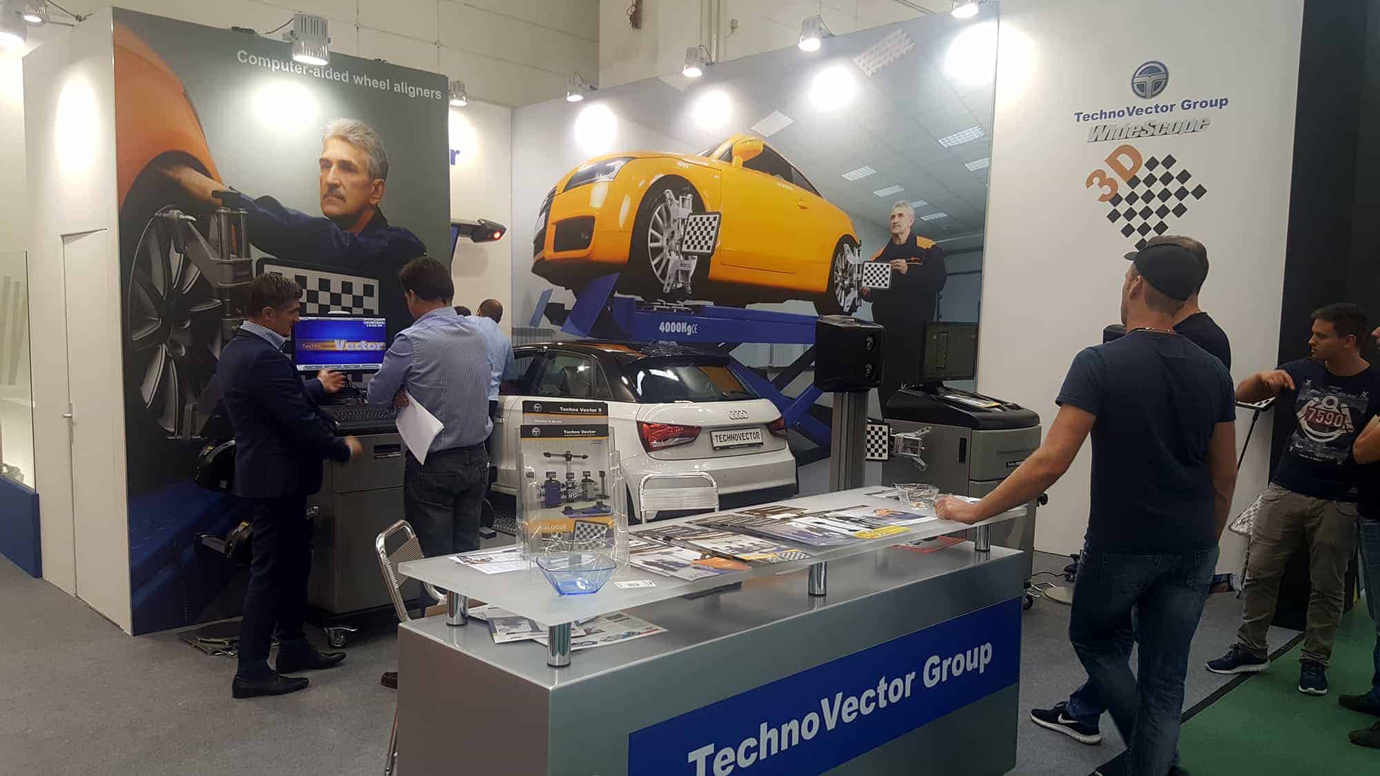 Techno Vector 7 3D wheel aligners for trucks | Design Ideas