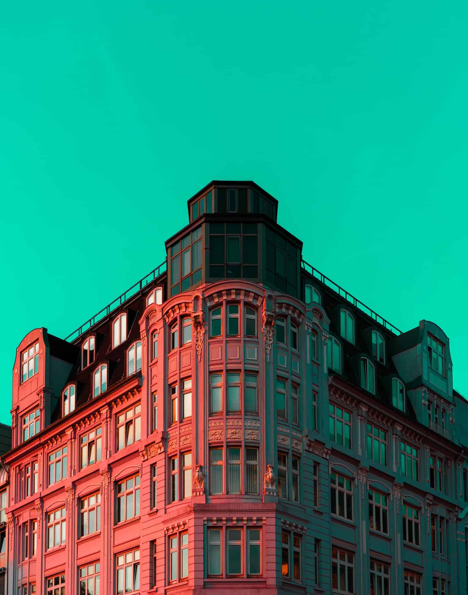 Hamburg Minimal by Ali Sahba | Design Ideas