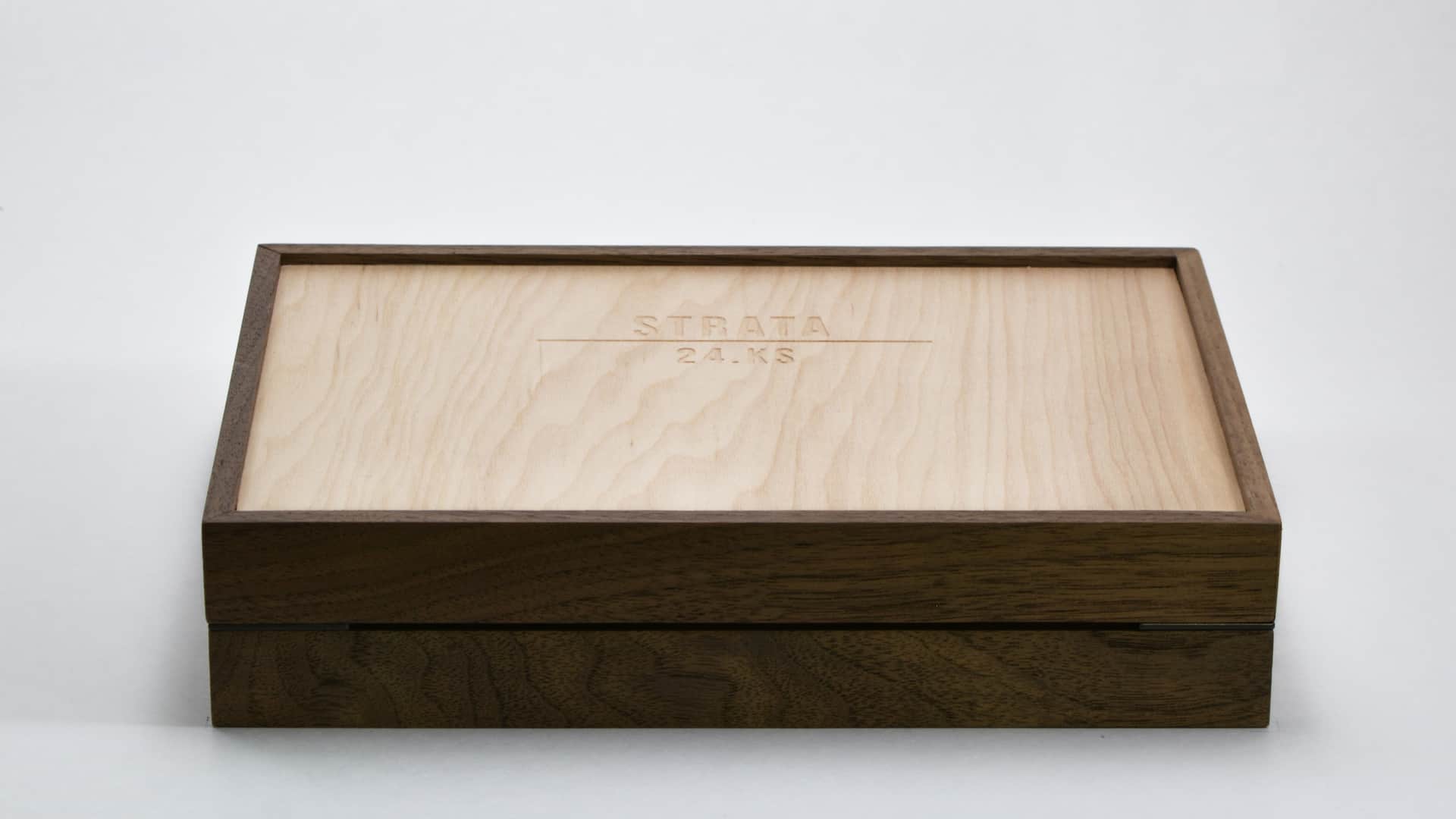 Strata | A sculptural wooden surface puzzle | Design Ideas