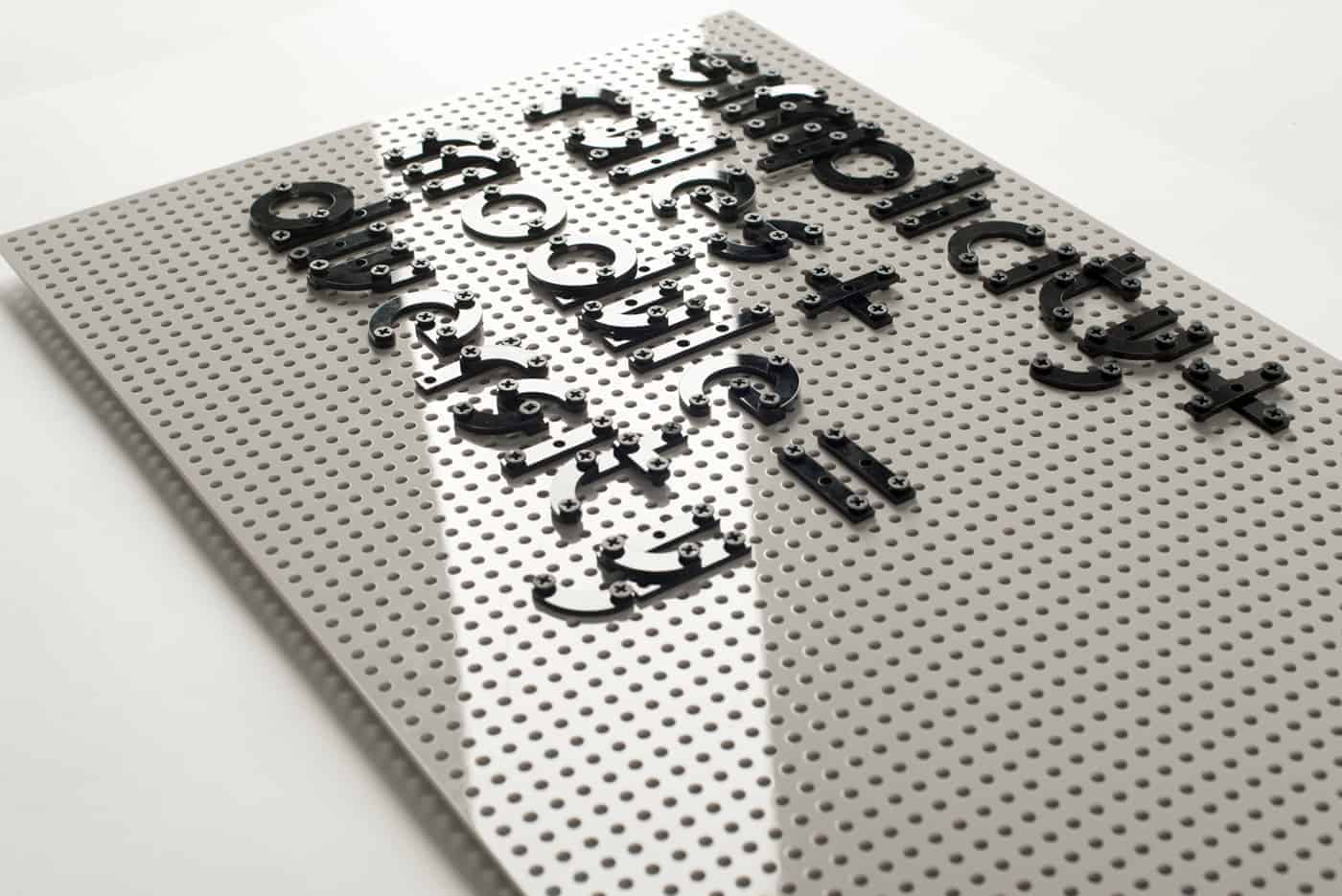 STRUCTURA — Modular Typeface | Design Ideas